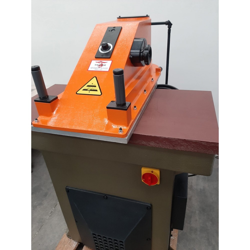 TROQUELADORA ATOM SE20