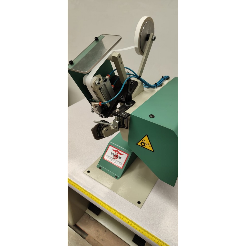 MÁQUINA PARA PONER CINTAY CHAFAR COSTURAS